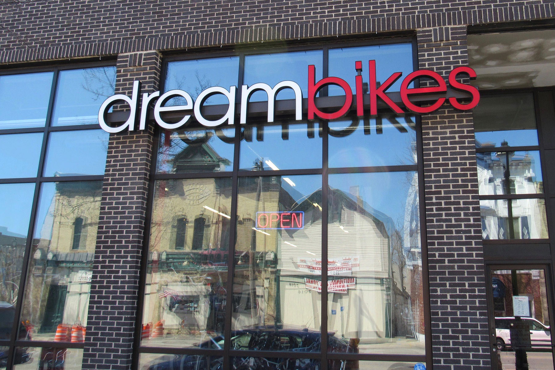Contact – DreamBikes